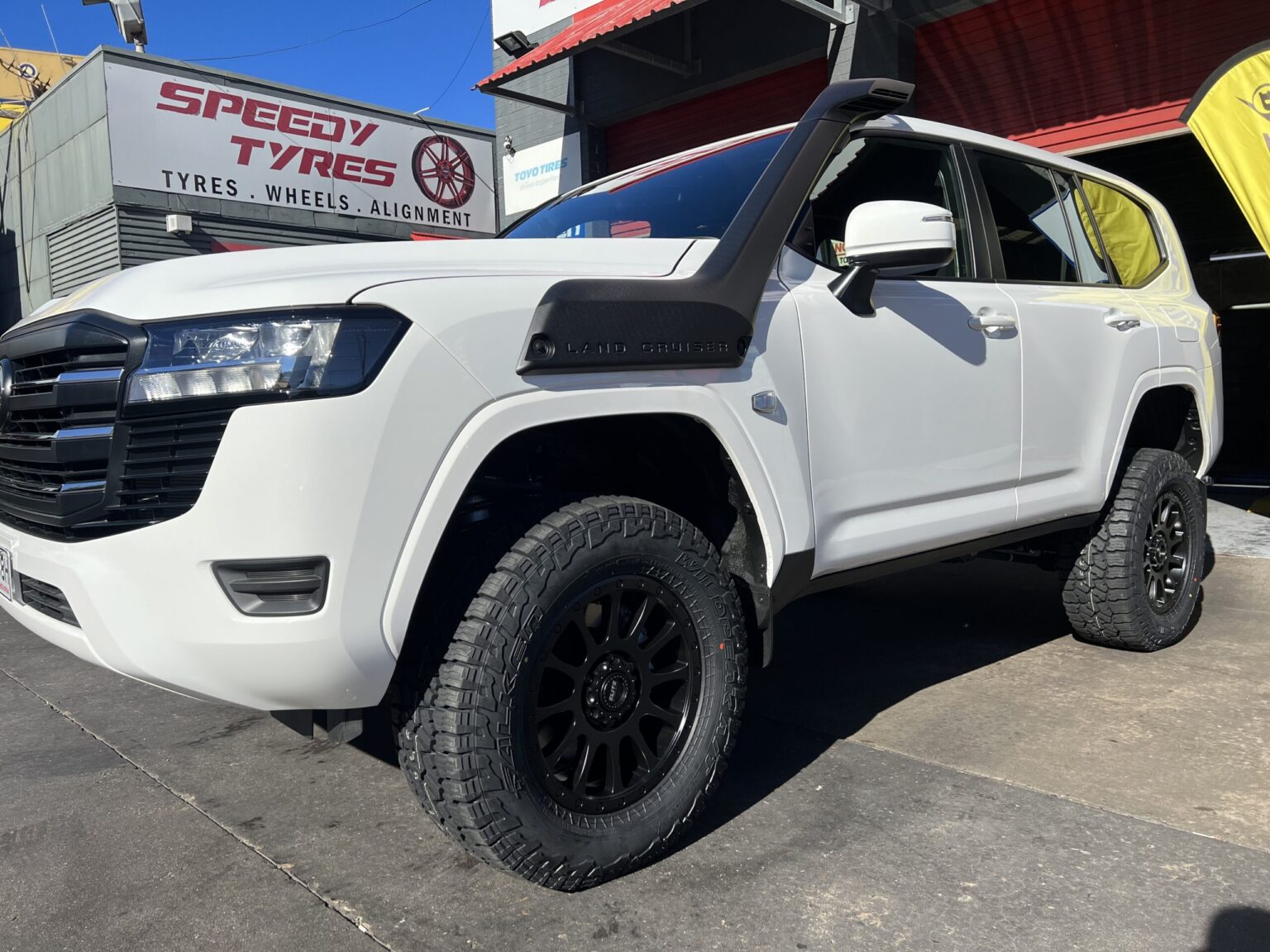 Landcruiser 300 Series | Dynamic Wheel Co. (Australia)