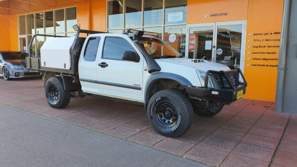 D HOLE | Dynamic Wheel Co.